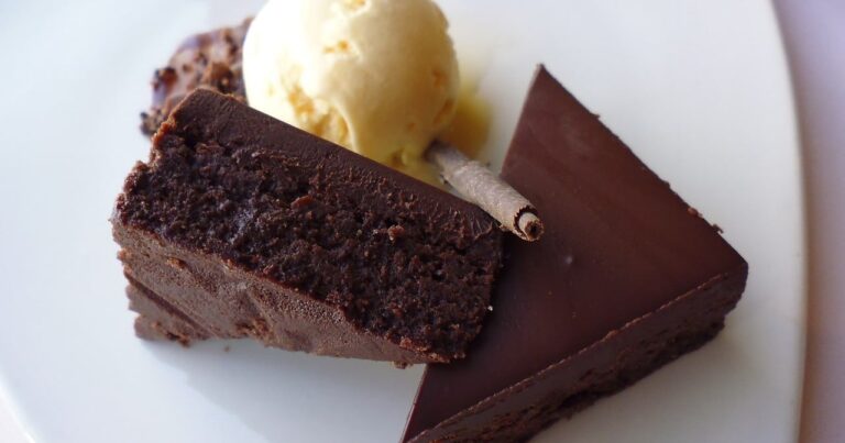 Fox News Calls Caramel Cake 'Too Gay' - TheColu.mn